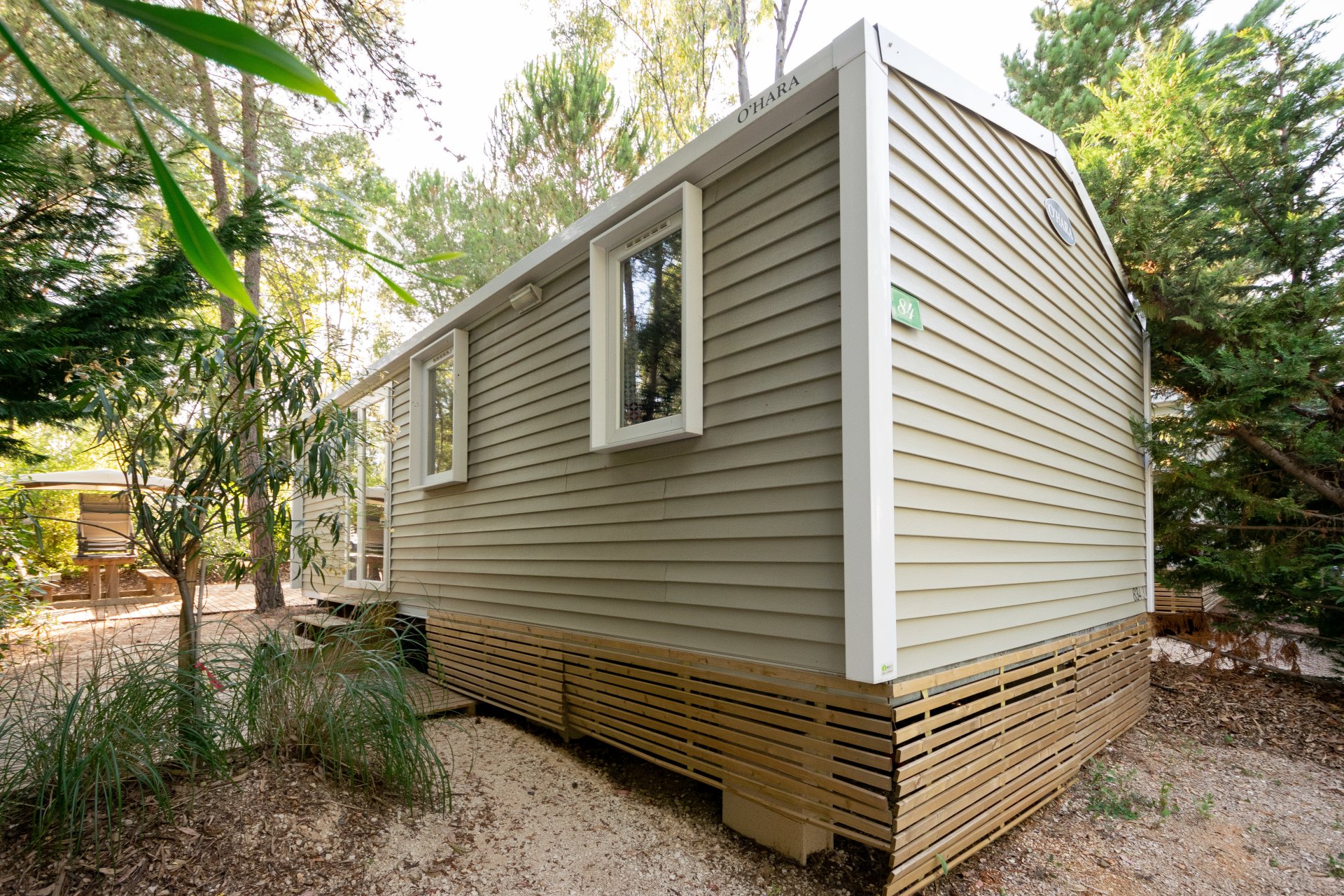 Enjoy a nature camping holiday in our Avantage® mobile home for 6 guests